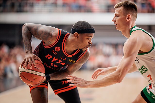 Rytas, Zalgiris'i Son Nefeste Yenerek Seriye Tutundu - Basket Servisi